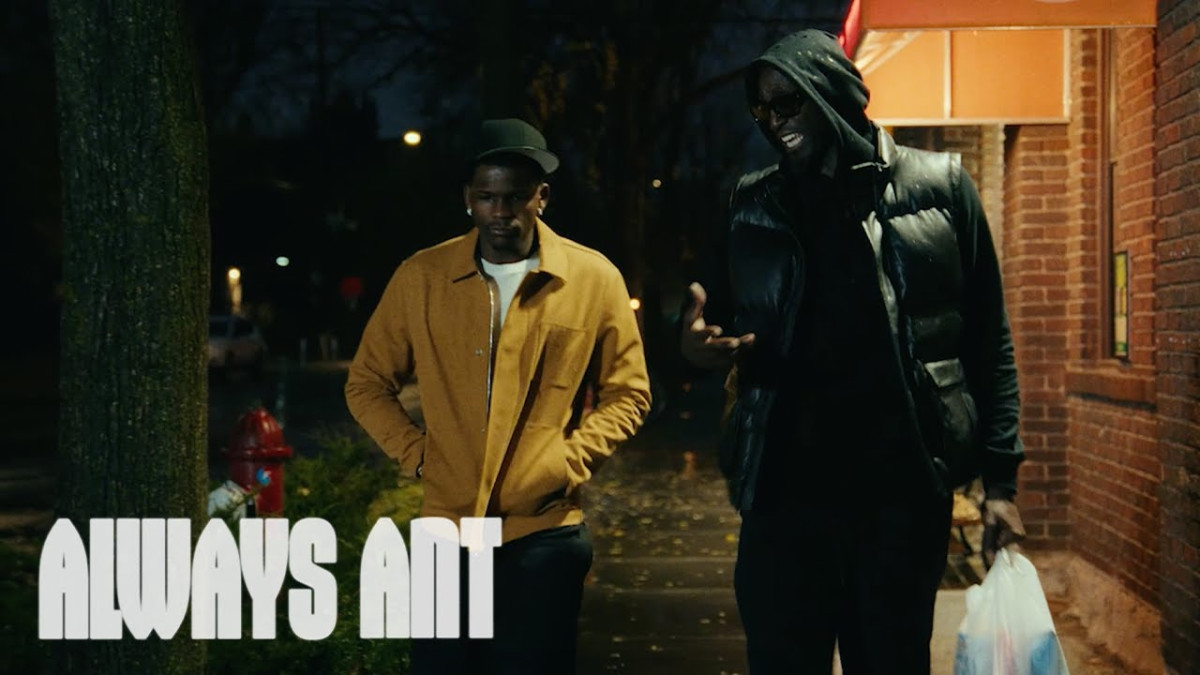 Günün kampanyası: Anthony Edwards ve Kevin Garnett, Sprite reklamında ...